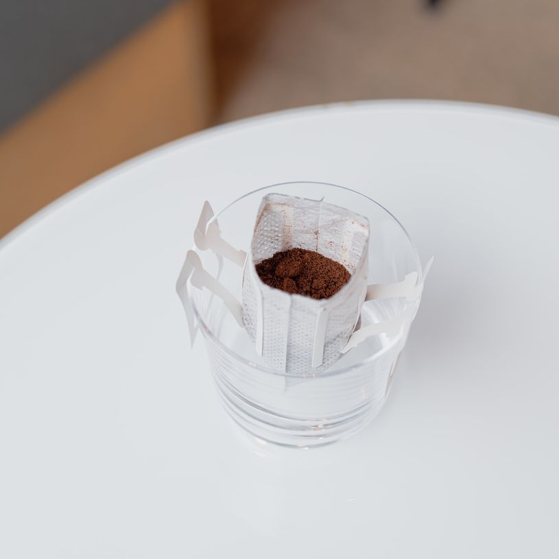 How to brew coffee with the drip bag - The Miners